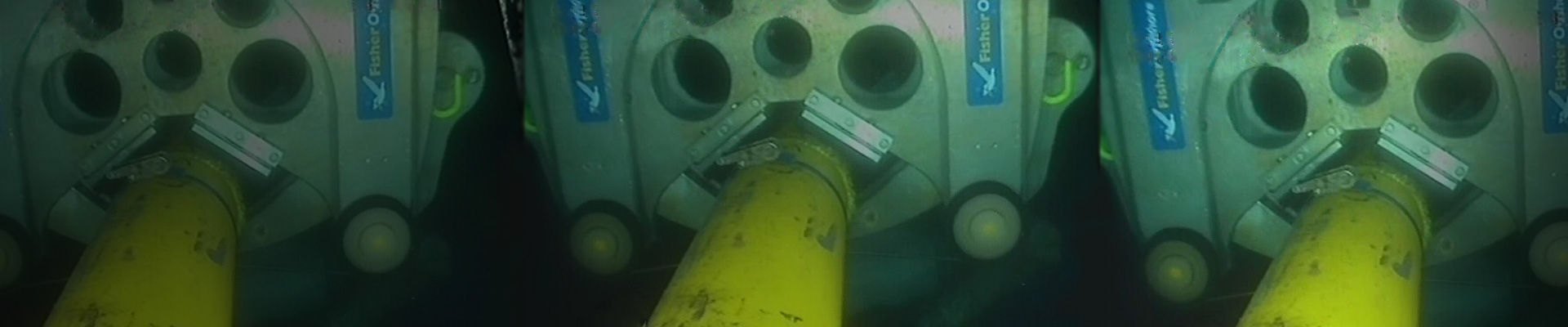 Subsea diamond wire saw